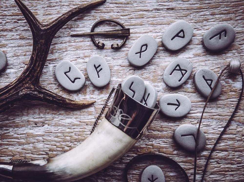 Intro to Rune Magick - Las Vegas Witches, Wiccans & Pagans